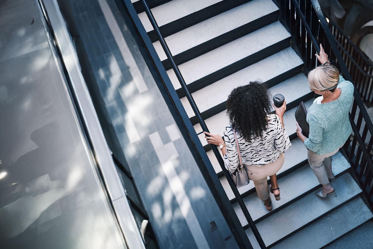 How to Turn Impromptu Conversations Into Prospecting Opportunities